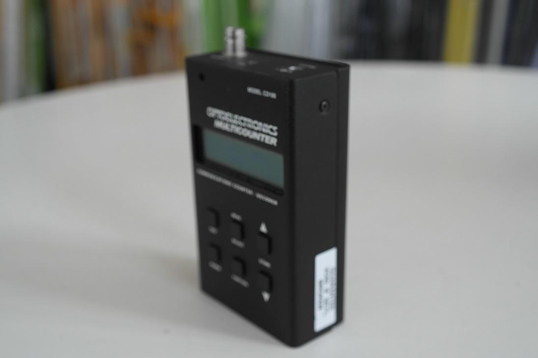 Second hand optoelectronics cd100 10mhz-1ghz frequency counter ...