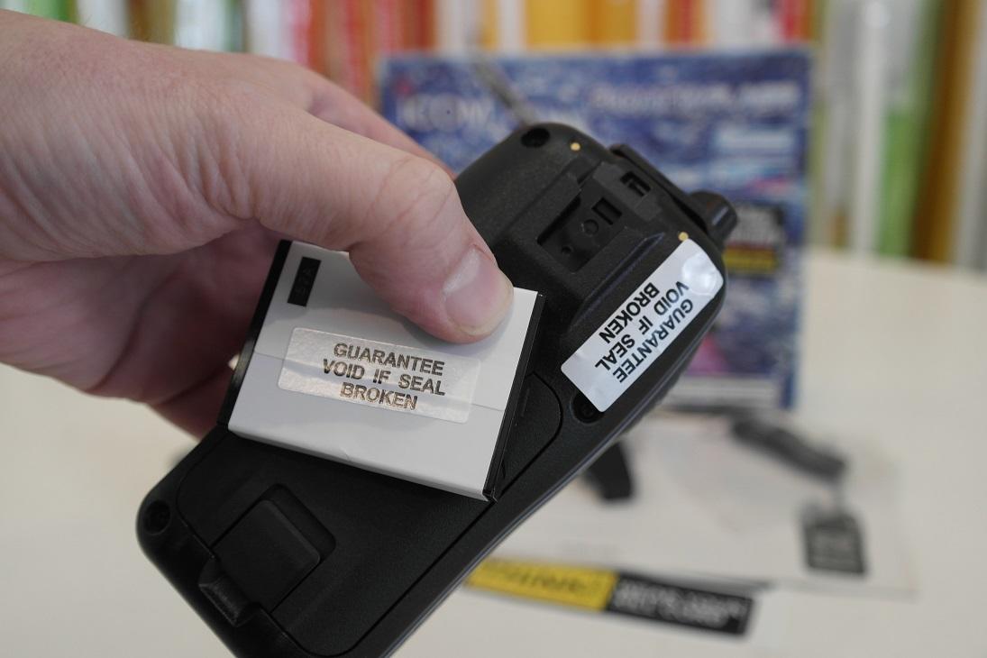 Second Hand Icom IC-M23 VHF Marine Handheld Transceiver - Radioworld UK