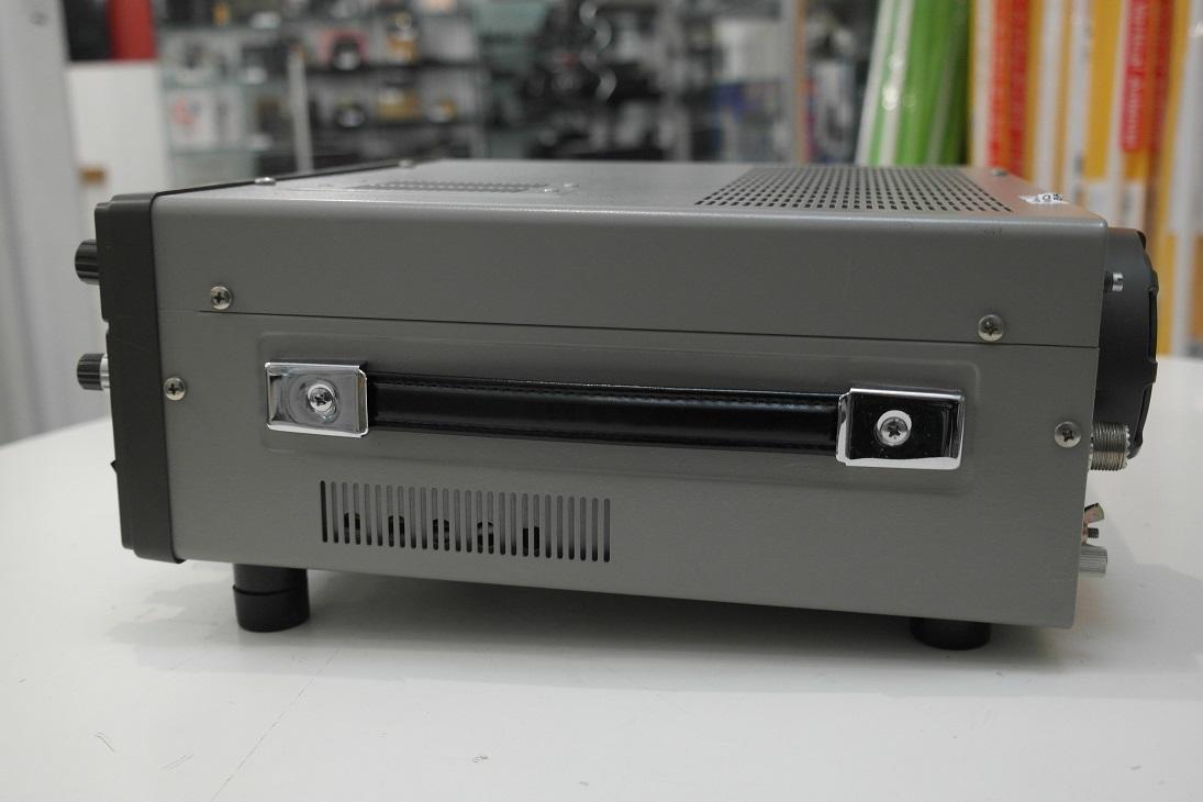 Second Hand Kenwood TS830M Vintage HF Transceiver - Radioworld UK