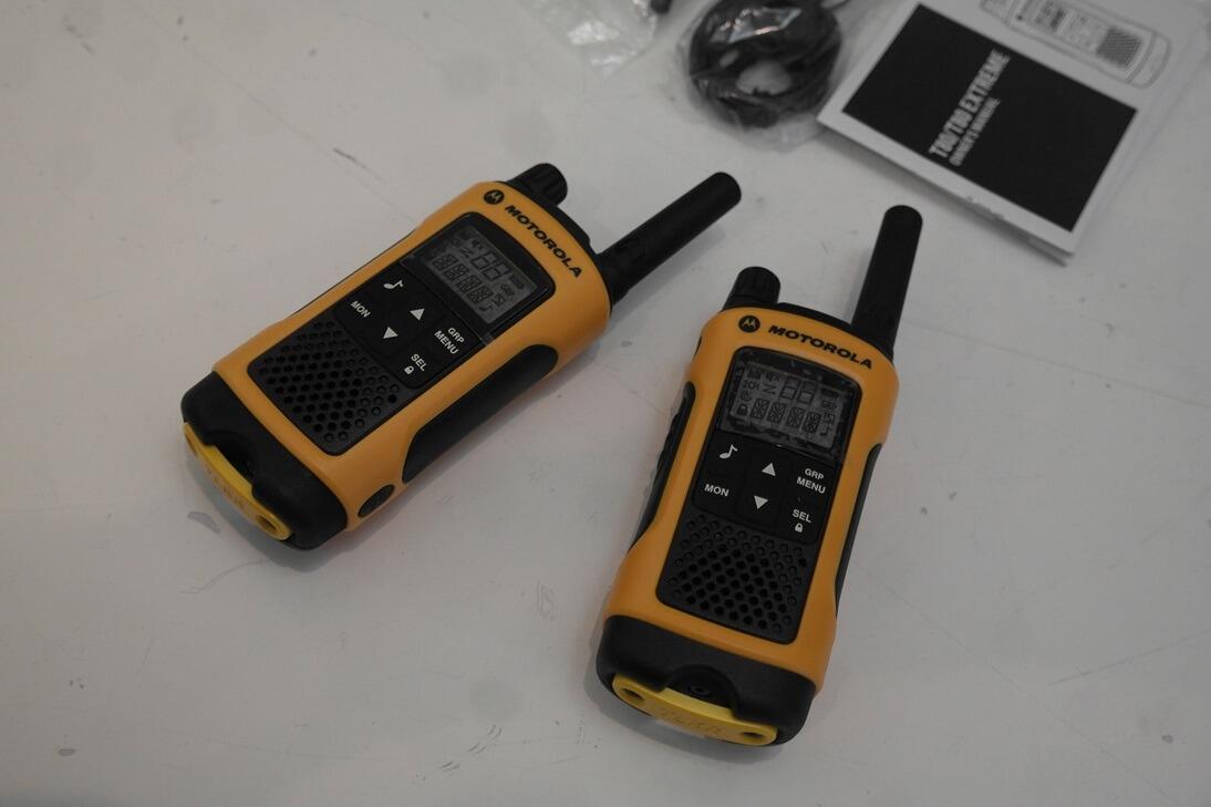 Second Hand Motorola Walkie Talkie TLKR T80 Extreme Twin Pack ...