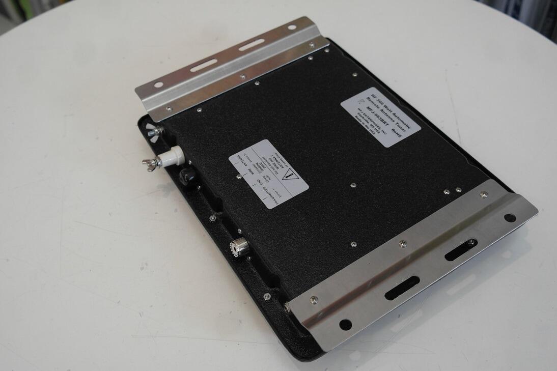 Second Hand MFJ-993BRT Remote Outdoor Automatic Antenna Tuner ...