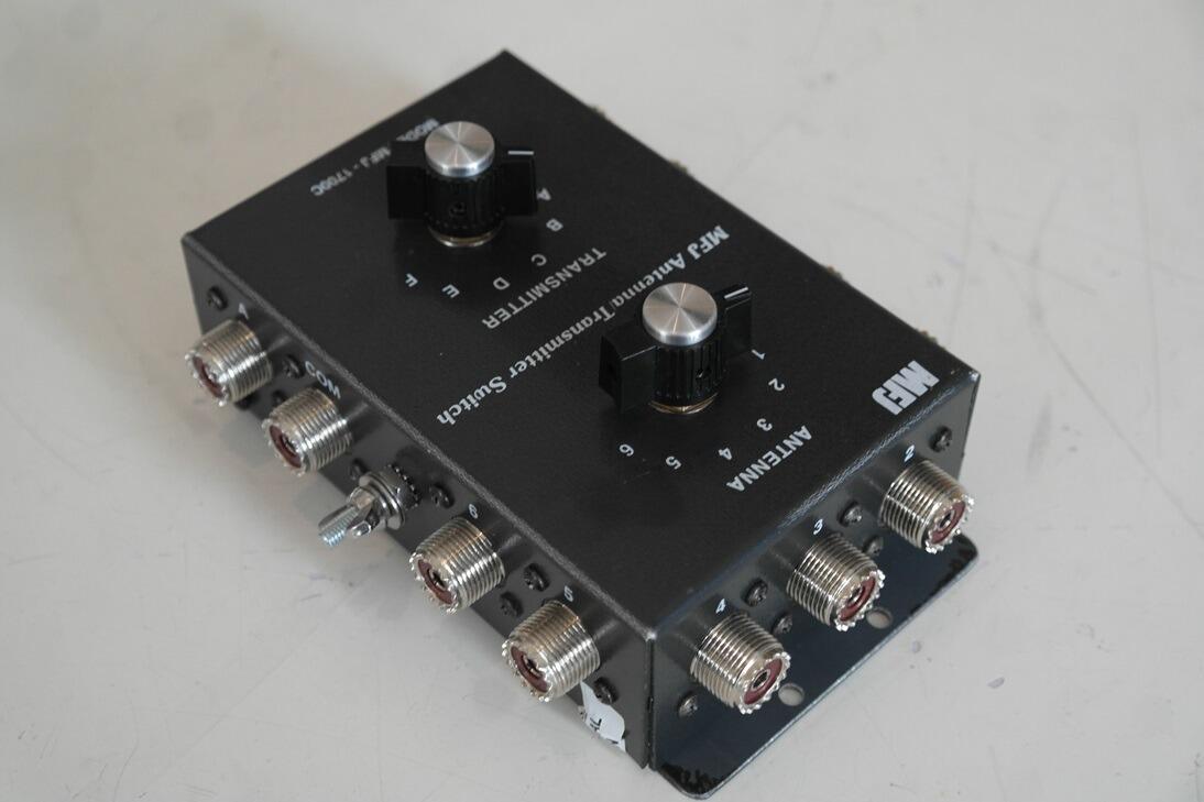 Second Hand MFJ-1700C 6 Way Antenna Coax Switch - Radioworld UK