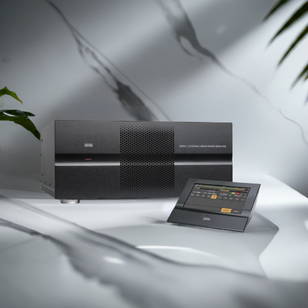 Acom 2020s solid-state 1.8-54 mhz linear amplifier at Radioworld UK