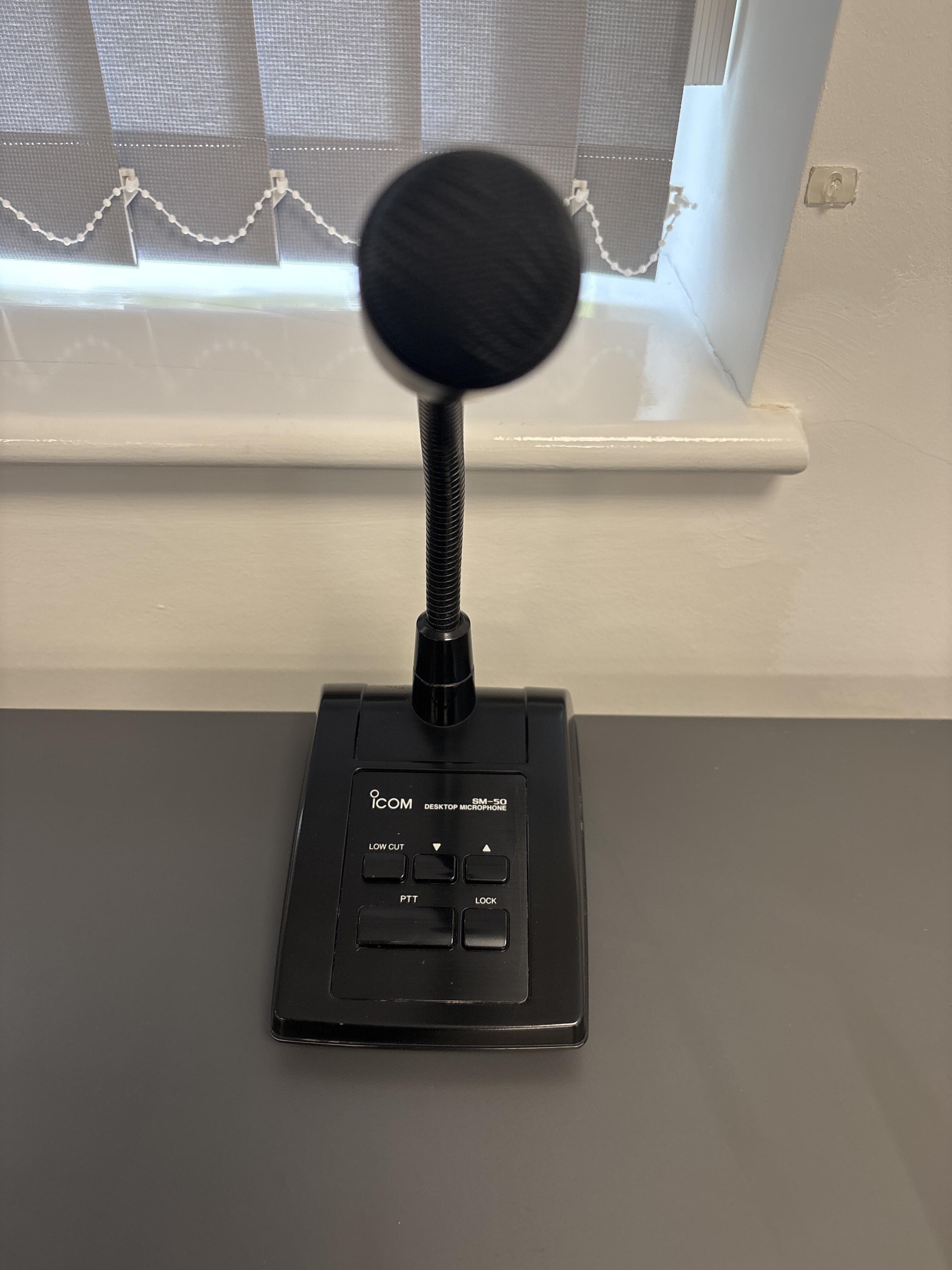 Second Hand Icom SM-50 Desk Microphone – Radioworld UK