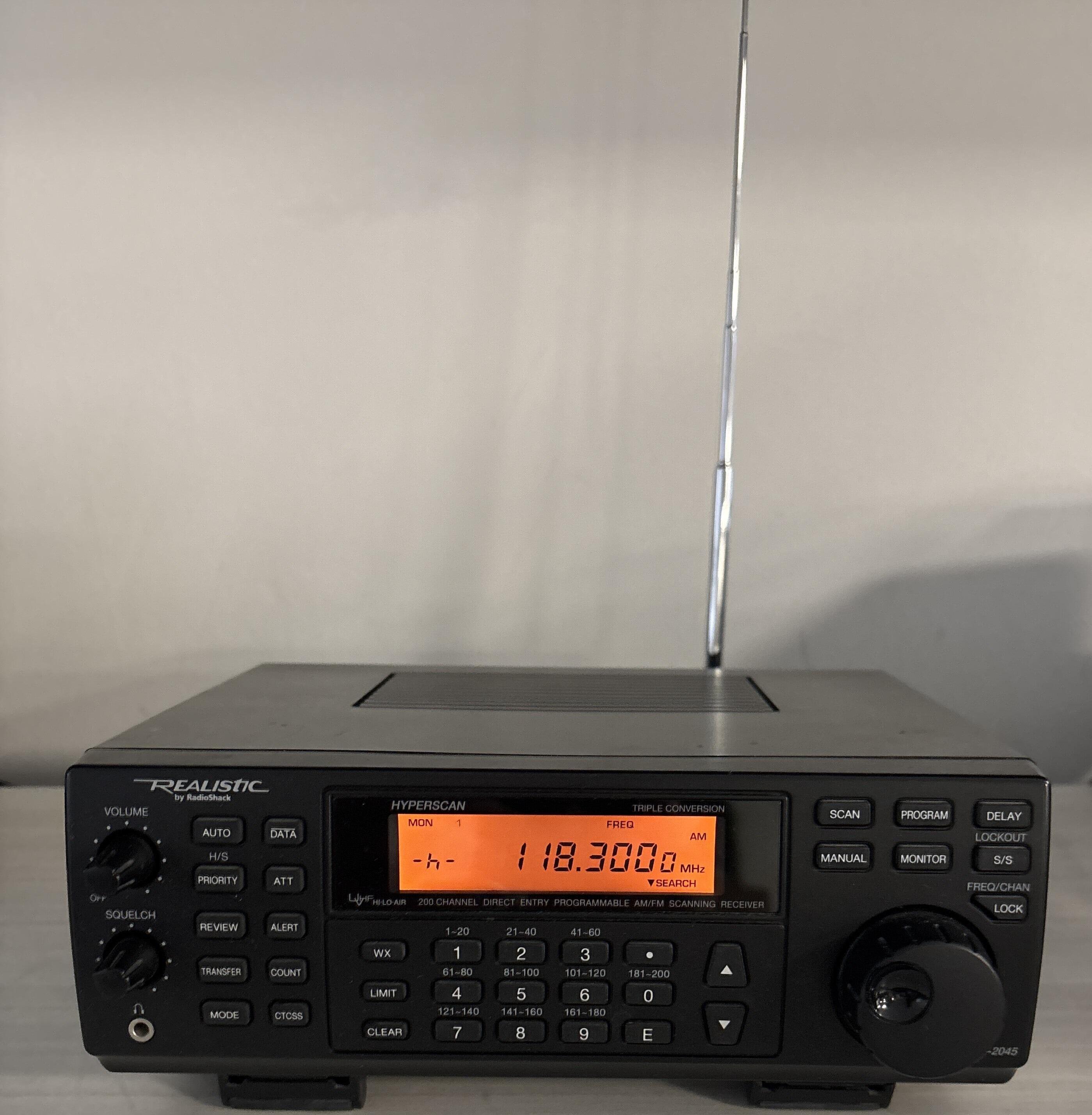 Second Hand Realistic Pro-2045 200-Channel Base Scanner – Radioworld UK