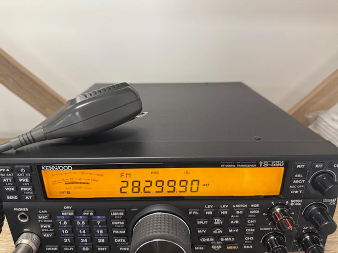 Second Hand Kenwood TS-590SG HF Transceiver with DSP – Radioworld UK