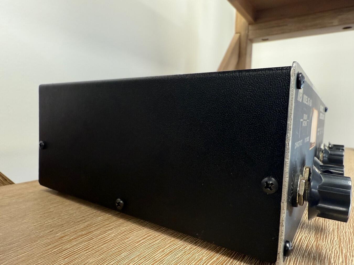 Second Hand MFJ-934 Antenna Tuner with Built-In Artificial Ground ...