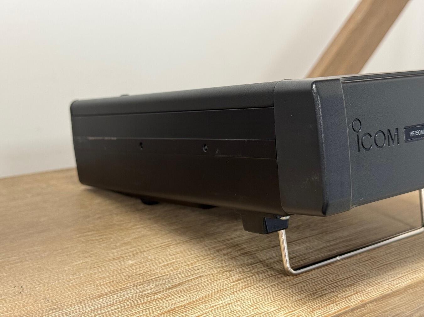 Second Hand Icom AT-180 Automatic Antenna Tuner | Radioworld
