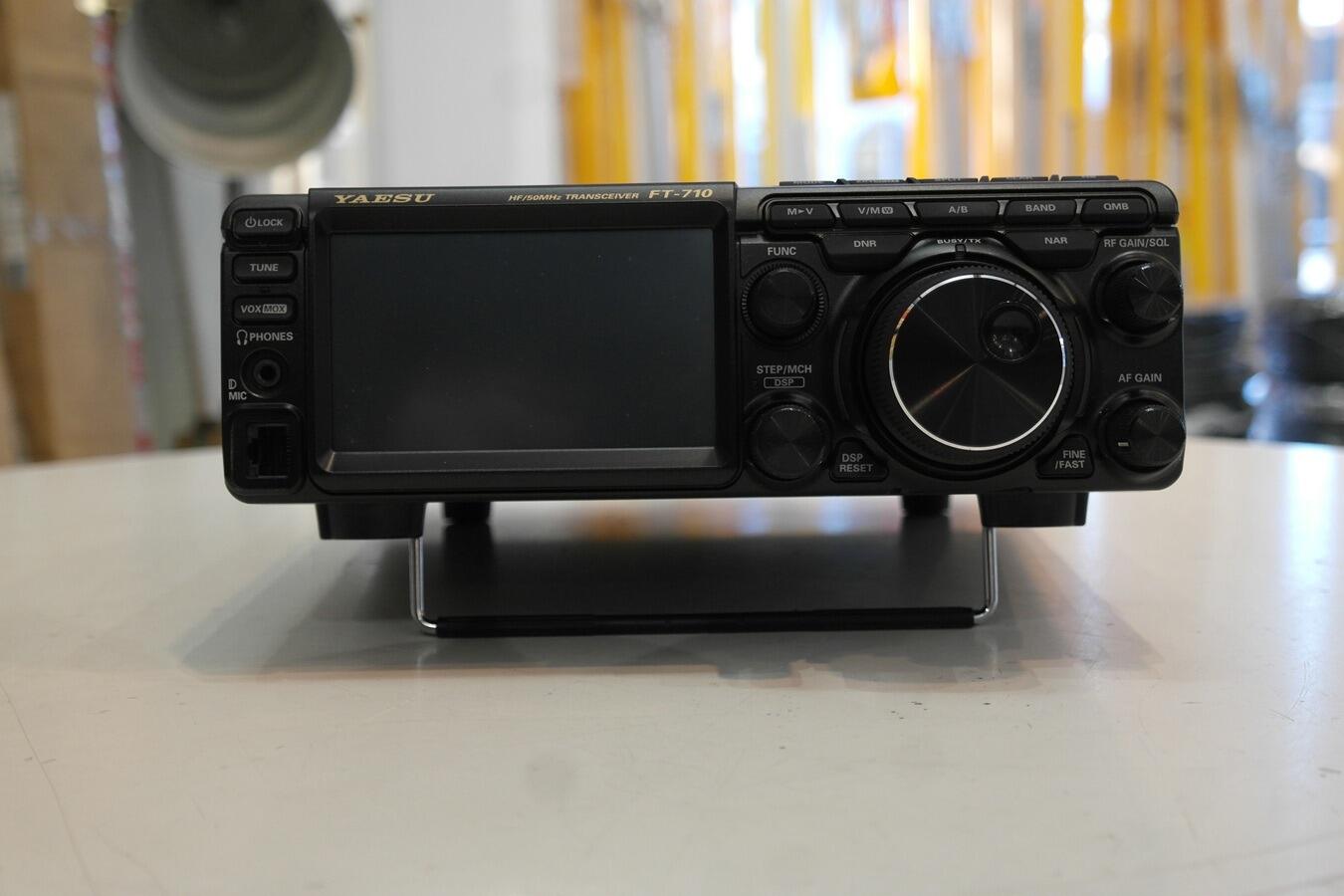 Second Hand Yaesu FT-710 Field HF/50/70MHz SDR Transceiver – Compact ...