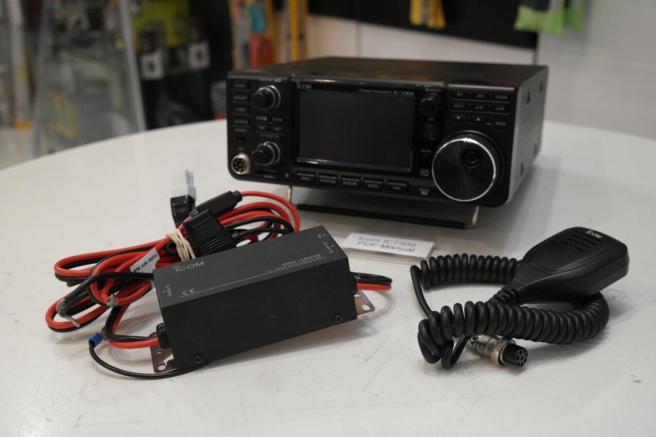 Second Hand Icom IC-7300 HF / 50 MHz / 70 MHz SDR Transceiver ...