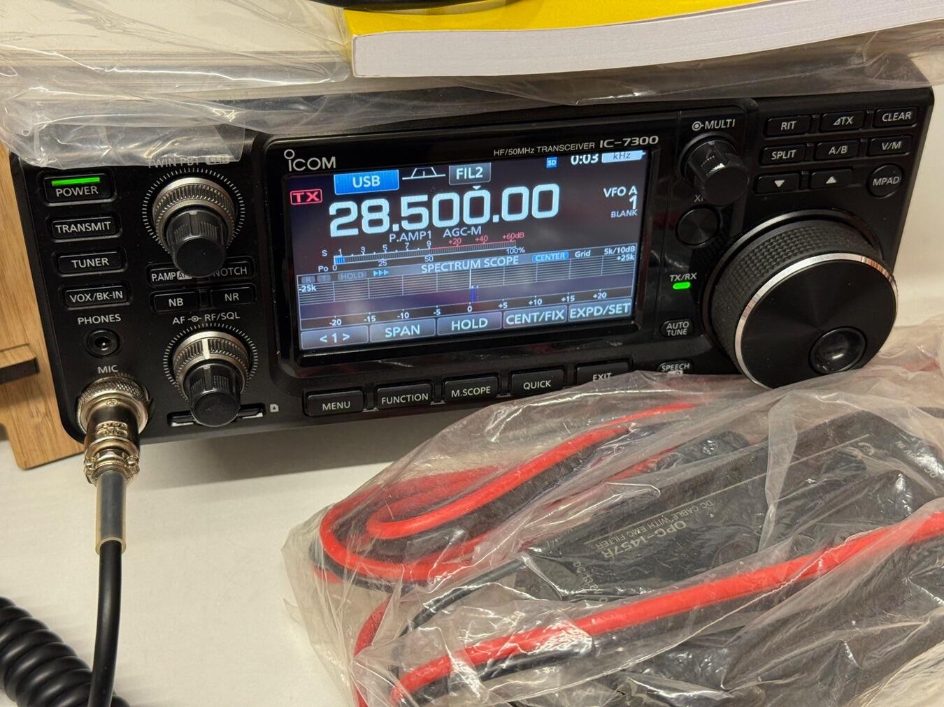 Second Hand Icom IC‑7300 HF/50MHz SDR Transceiver – Touch Screen, 100W ...