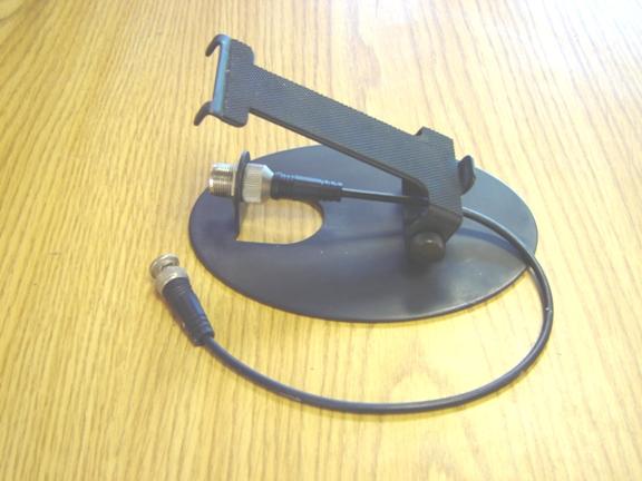 Second Hand universal scanner/handheld desk stand - radioworld