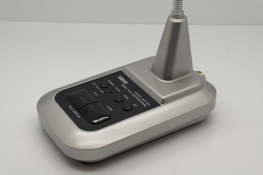 Second Hand Adonis AM-308 Silver Dynamic Microphone + D-8Mi Lead