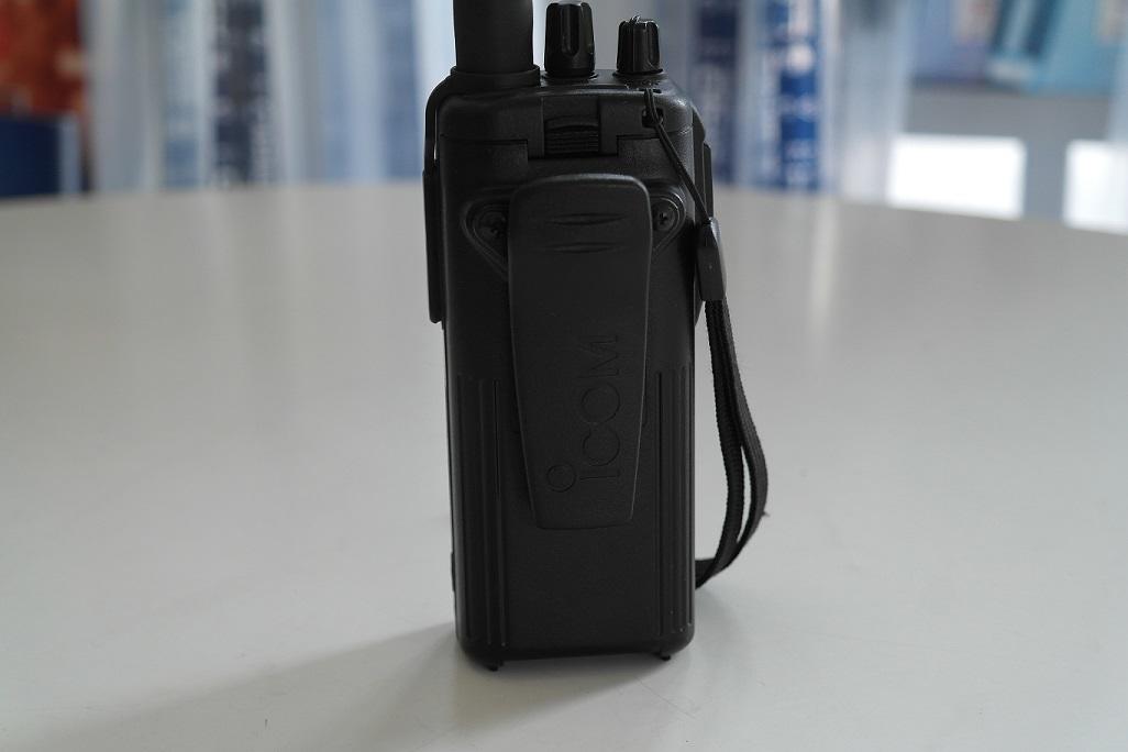 Second Hand Icom IC-A6 Handheld Air Band Transceiver with 8.33 kHz ...