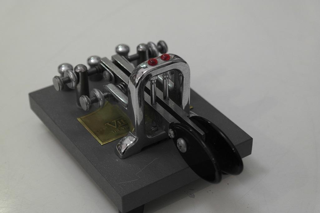 Second Hand Vibroplex Iambic Standard Dual Paddle Morse Key with Grey ...