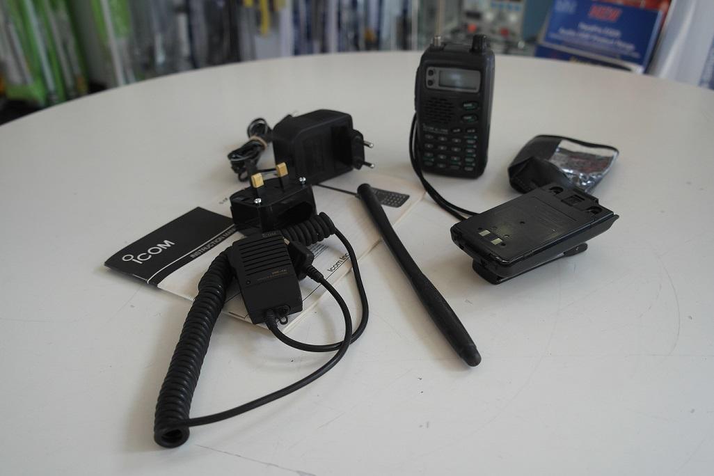 Second Hand Icom IC-T8E Tri Band Handheld Transceiver - RWUK