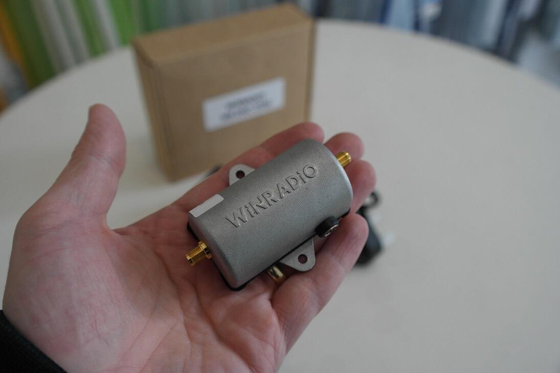 Second hand winradio wr-dnc-3500 frequency downconverter for wr-g305i ...