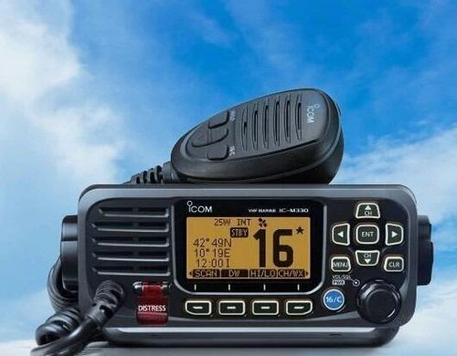 IC-M421 VHF/DSC Combined Marine - Radioworld UK