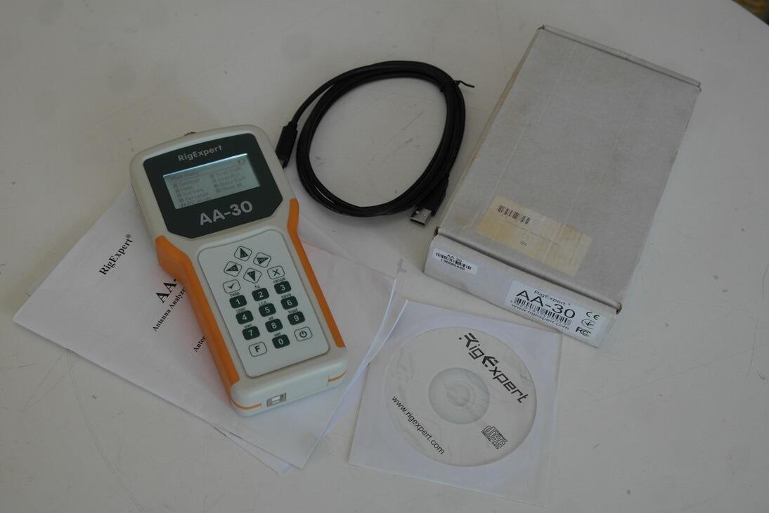 Second Hand Rig Expert AA-30 HF Antenna Analyzer - Radioworld UK