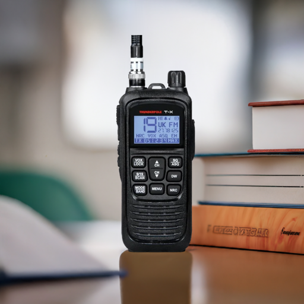 Thunderpole t-x handheld CB radio - Radioworld UK