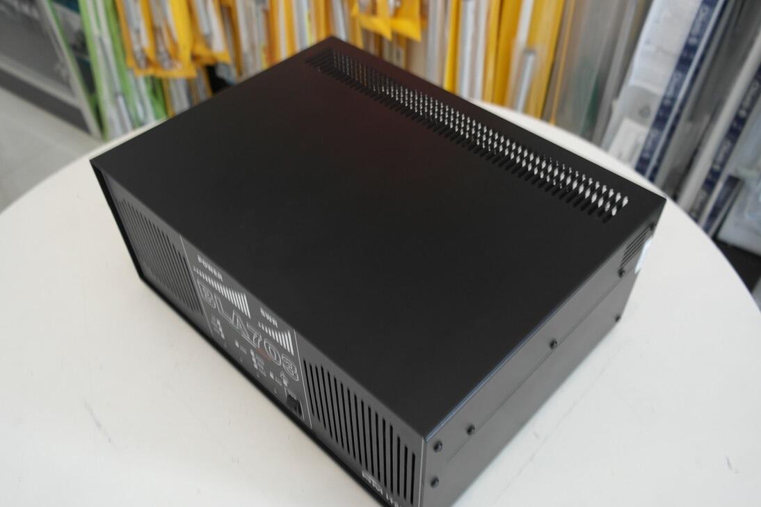 Second Hand RM BLA703 Base station AC powered 500W amplifier for CB - Radioworld UK