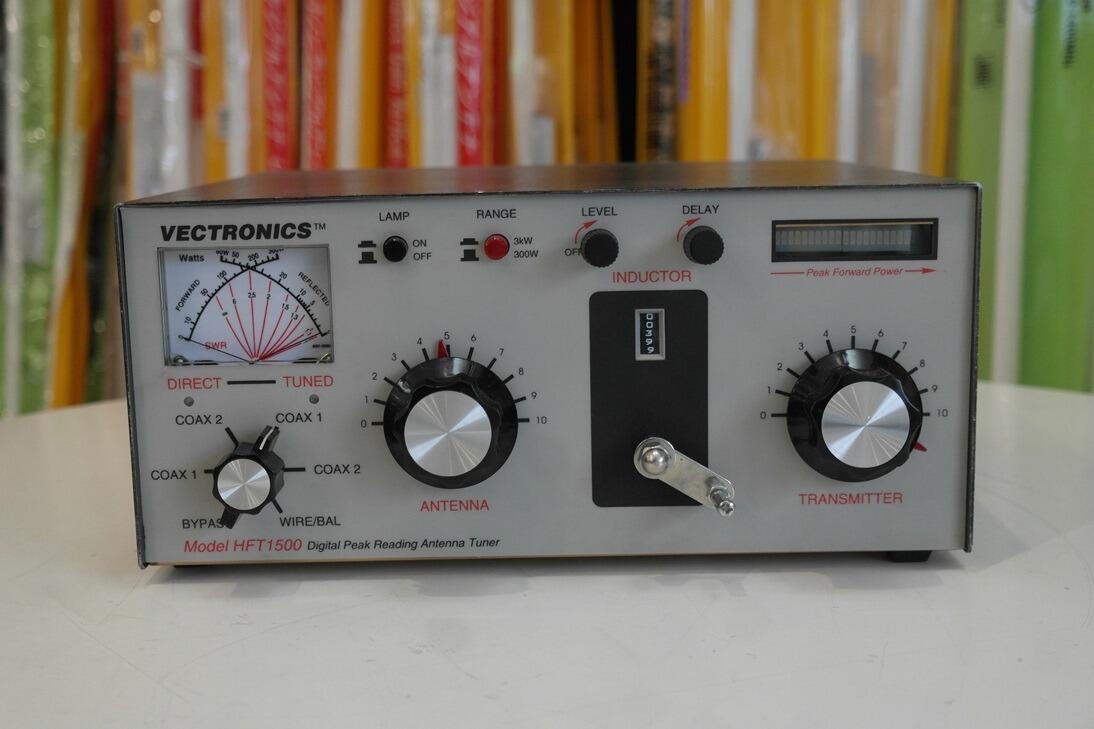 Second Hand Vectronics HFT-1500 1.8-30MHz Antenna Tuner - Radioworld UK