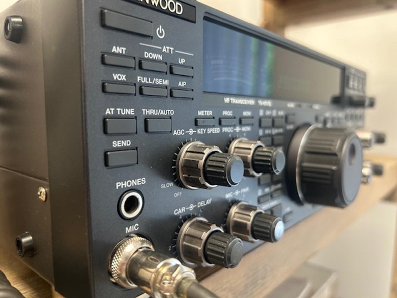 Second Hand Kenwood TS-870S HF Transceiver – Radioworld UK