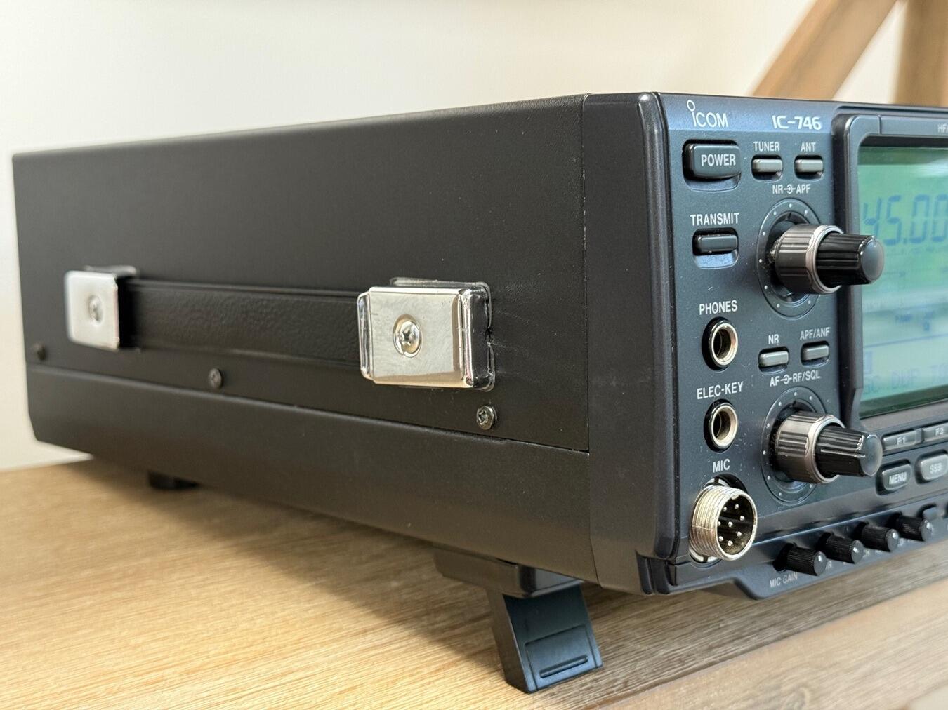 Second Hand Icom IC-746 HF/6m All-Mode Transceiver – 100W