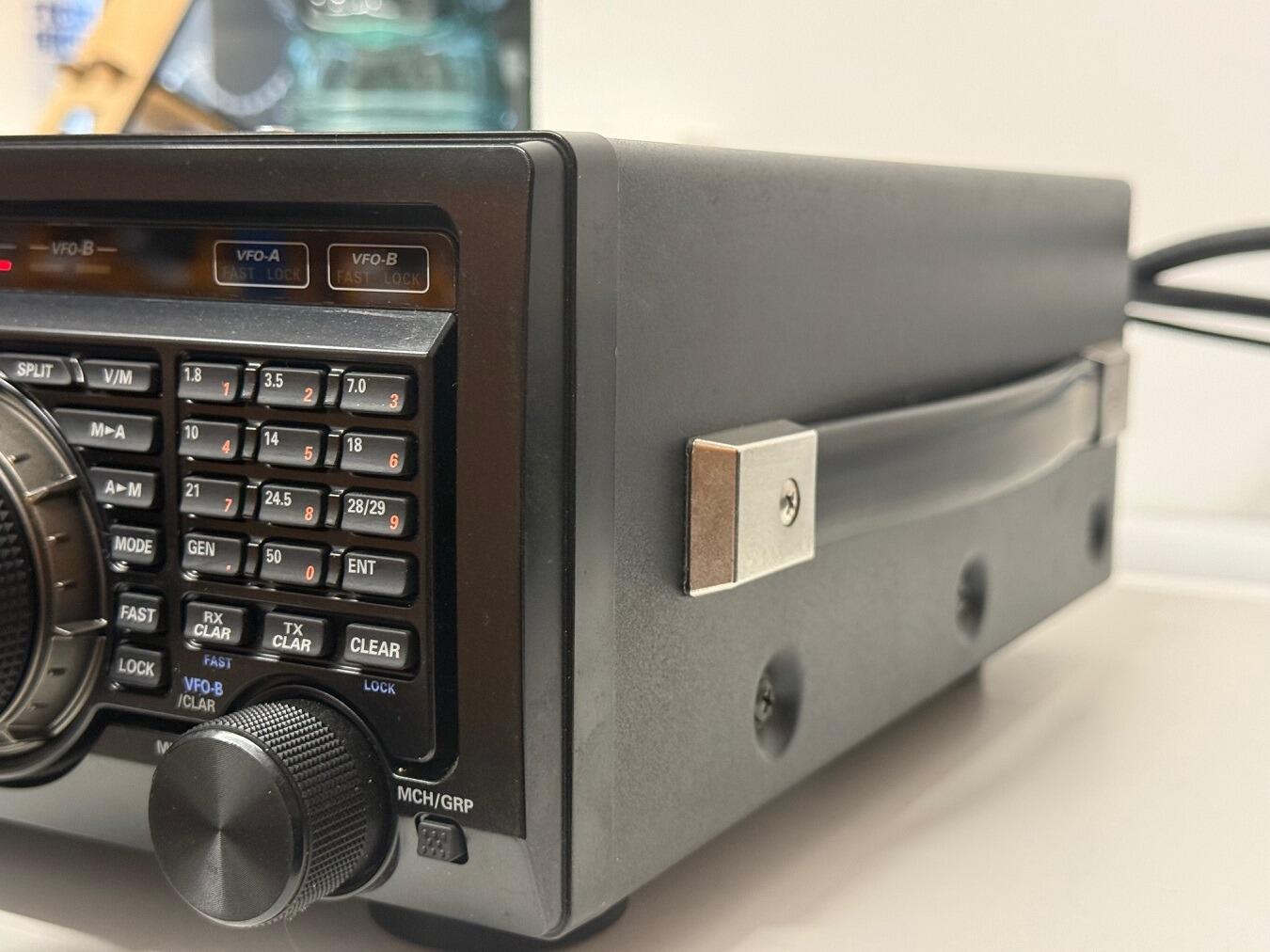 Second Hand Yaesu FTDX1200 HF Transceiver – Wide Banded + Scope Board ...