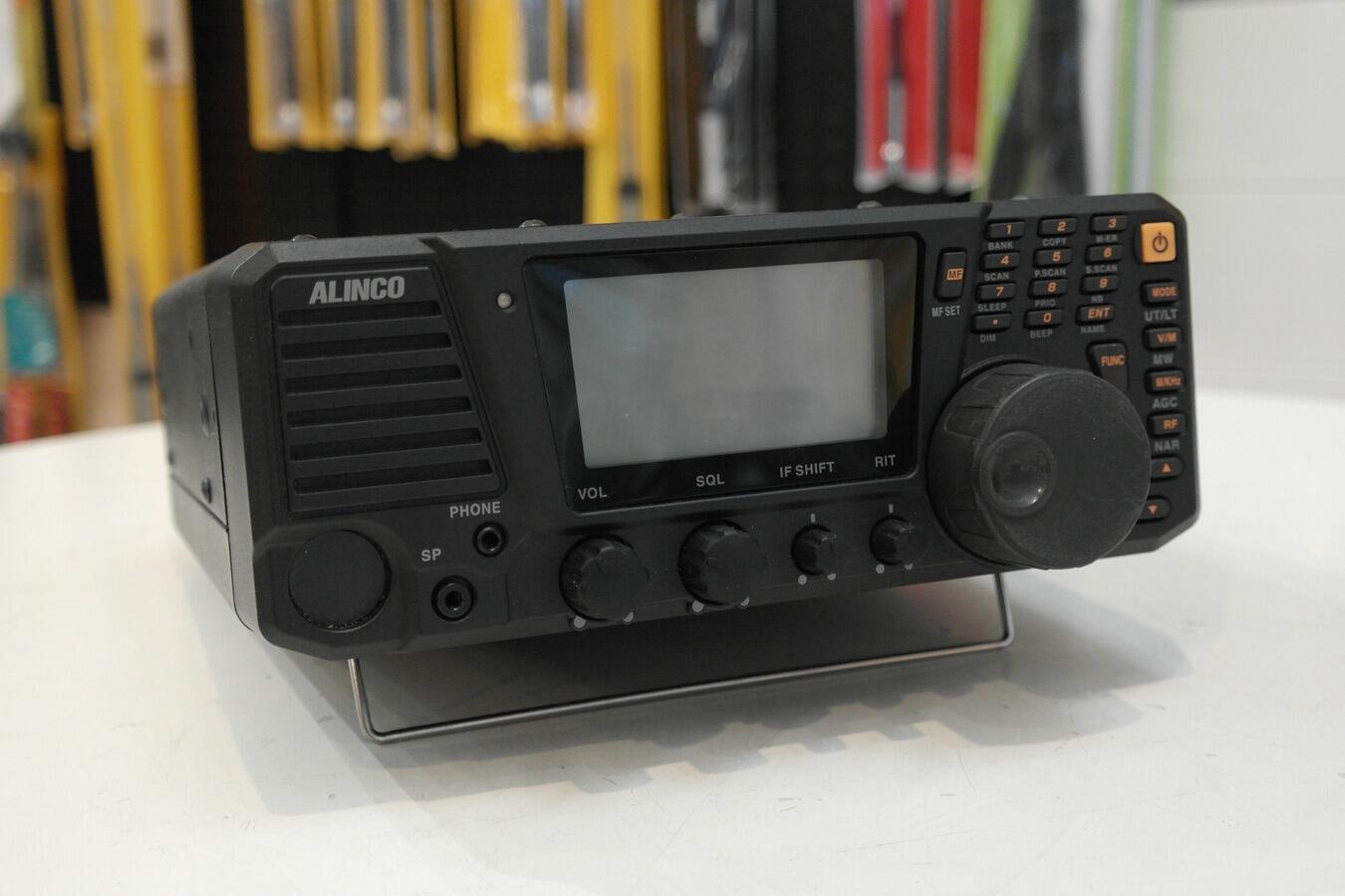Second Hand Alinco DX-R8E HF Communications Receiver | Radioworld