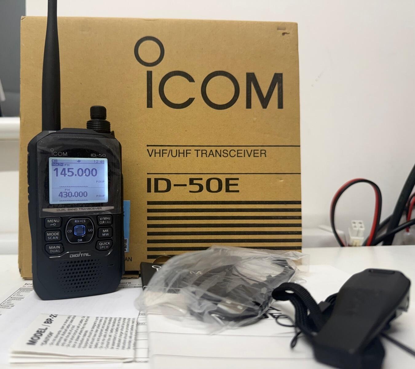 Second Hand Icom ID-50E Dual Band D-STAR Handheld Radio | Radioworld UK