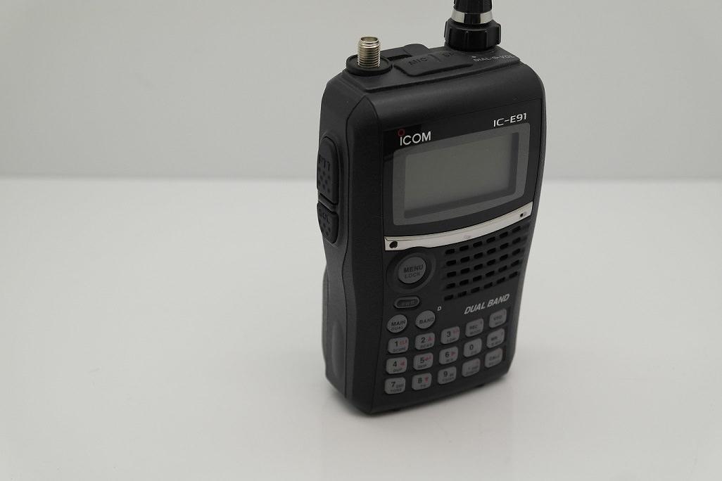 Second Hand IC-E91 Icom 2m/70cm Handheld Transceiver + UT-121 D-