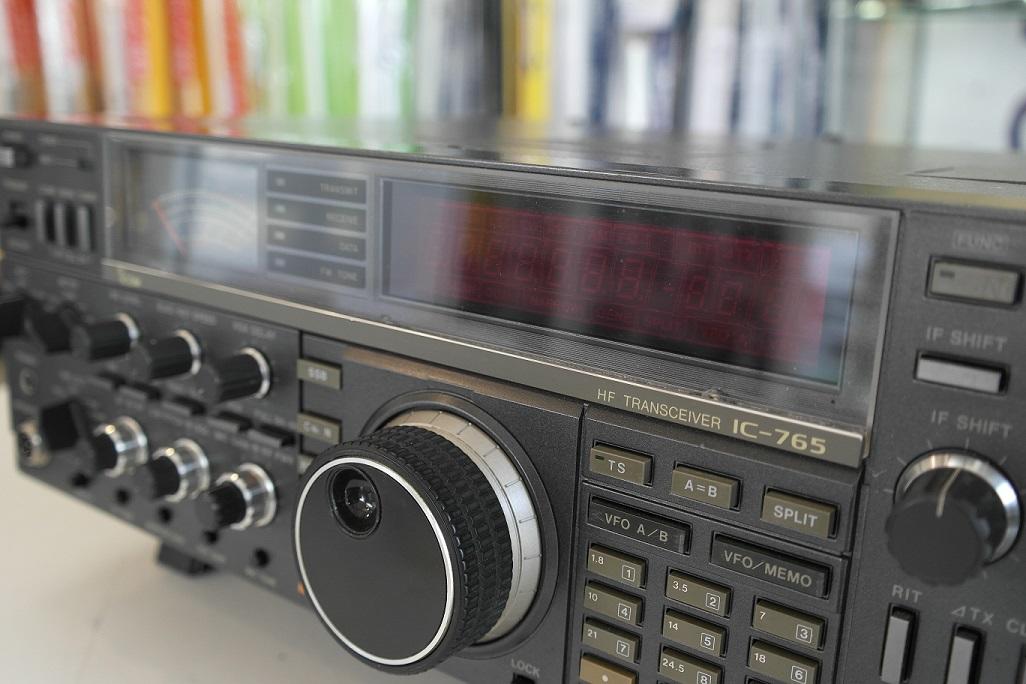 Second Hand Icom IC-765 HF Base Transceiver - Radioworld UK