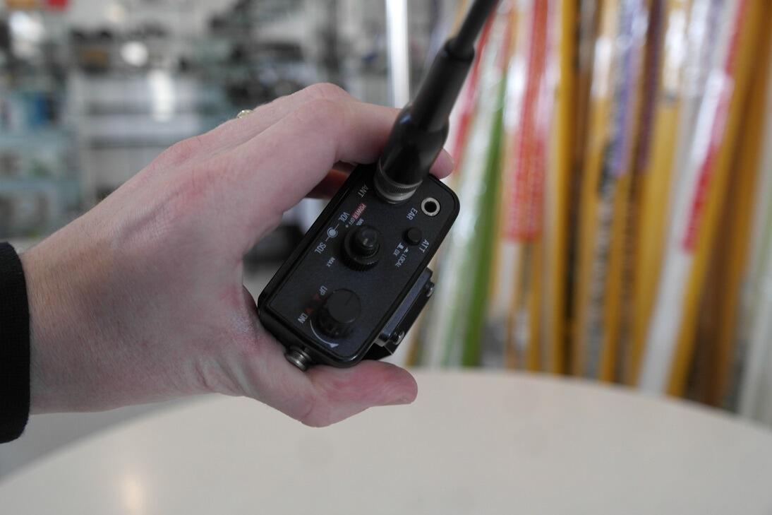 Second Hand AOR AR1000 HF VHF UHF Handheld Receiver - Radioworld UK