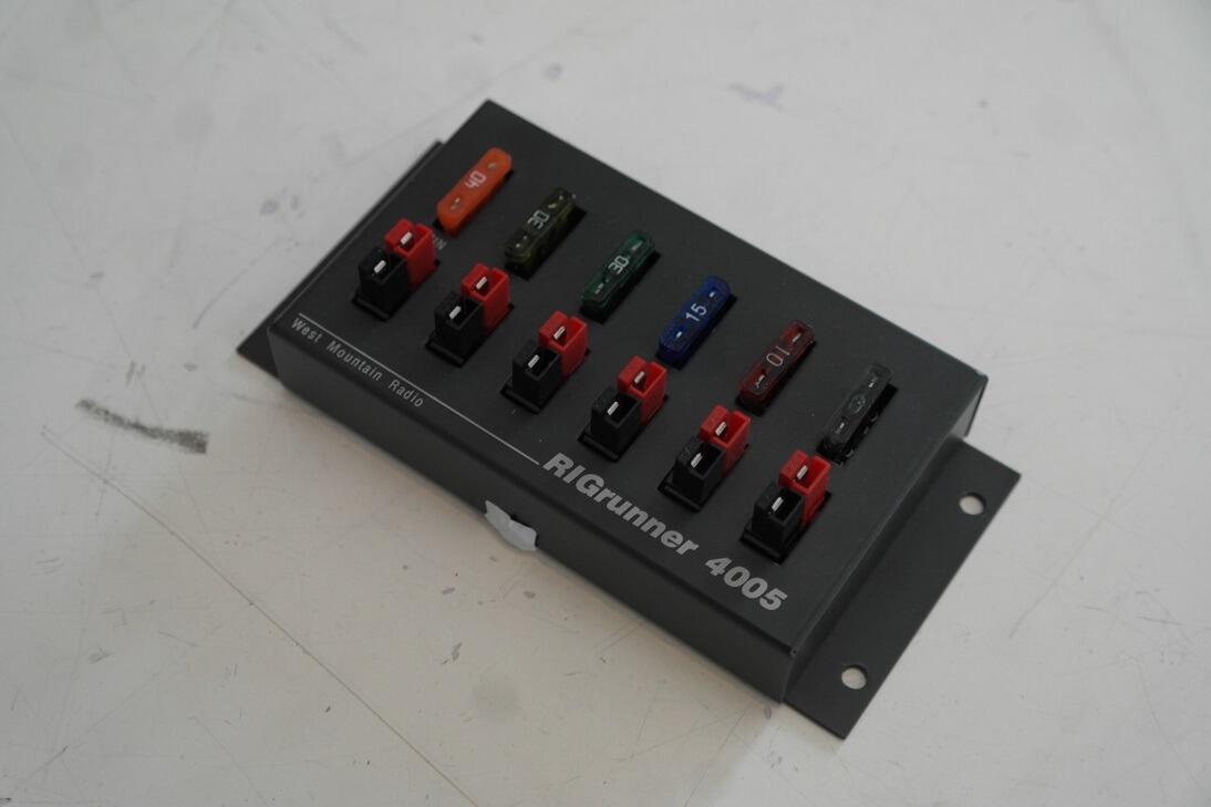 Second Hand West Mountain Radio RIGrunner 4005 12V Distribution Board ...