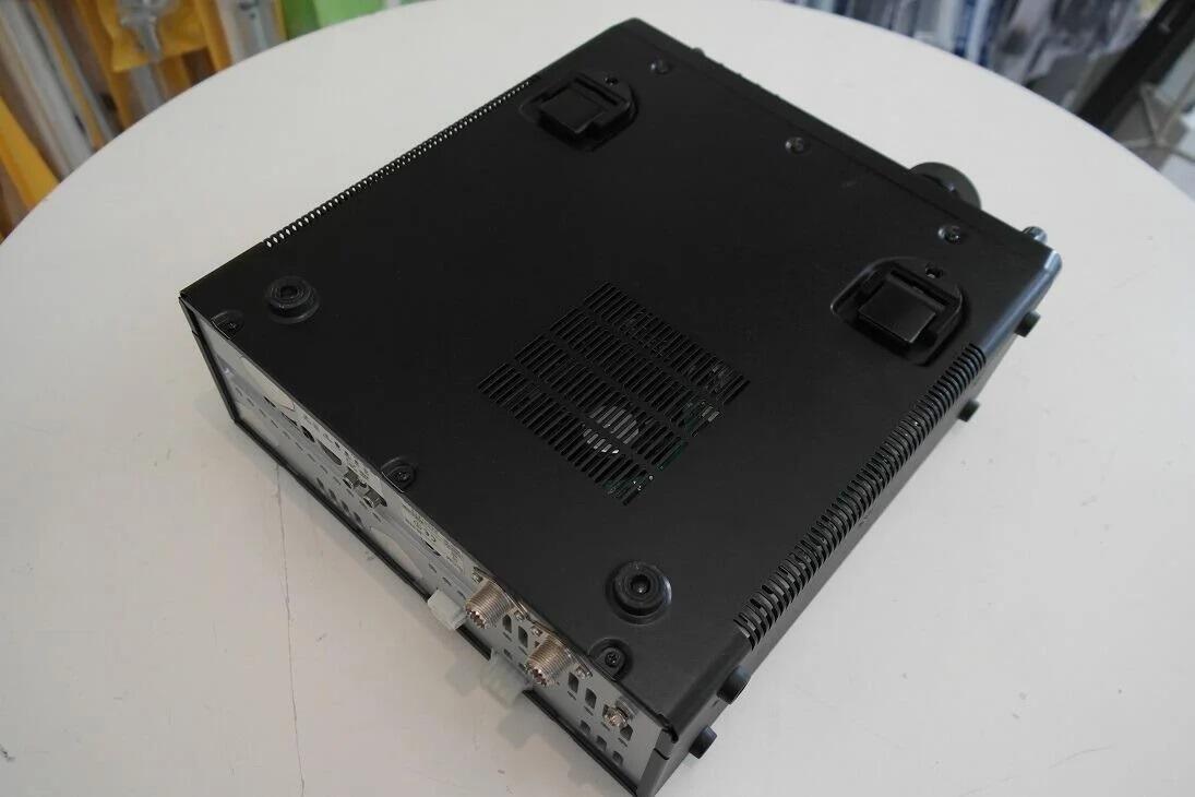Icom IC7410 IC9100 replacment bottom panel - Radioworld UK - 1st for ...
