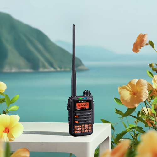 Yaesu FT5DR 5W C4FM/144/430MHz Dual Band Digital handheld Transceiver - Radioworld UK