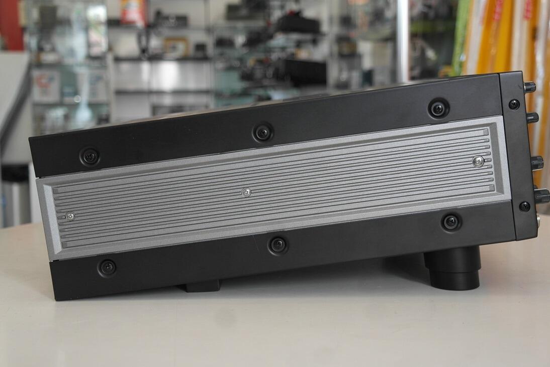 Second Hand Icom IC-7851 HF Transceiver - Radioworld Uk