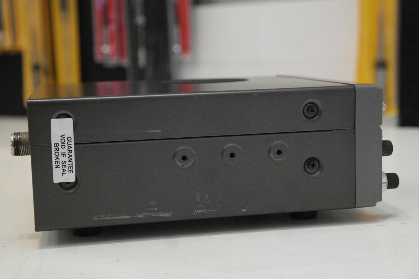 Second Hand Yaesu FRG-9600 VHF/UHF Receiver – Wideband Scanner | UK