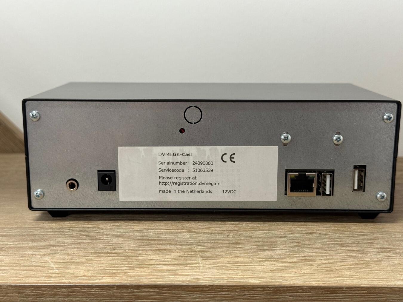 Second Hand DV Mega Cast Digital Transceiver | Radioworld