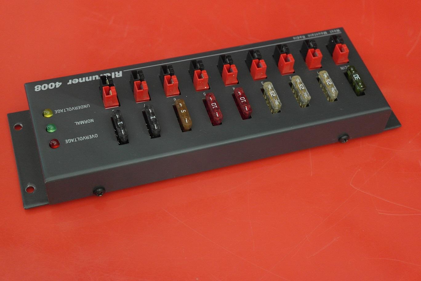 Second Hand RIGrunner 4008 12v PowerPole Distribution Board - RW UK