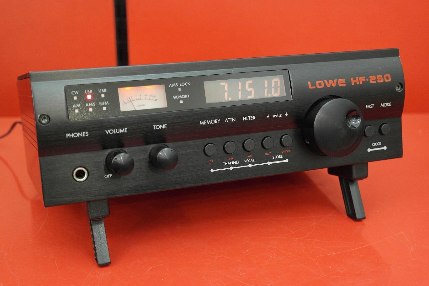 Second Hand Lowe HF-250 HF Communications Receiver - Radioworld UK