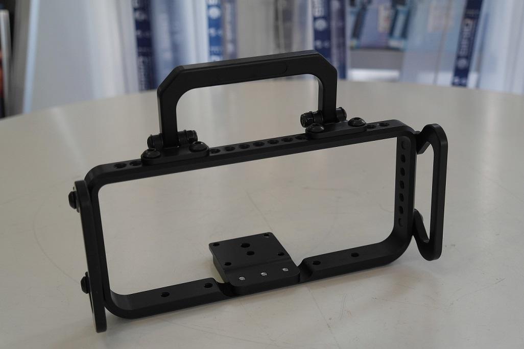 Second Hand Icom IC-705 Carrying Cage with Handle | Radioworld UK