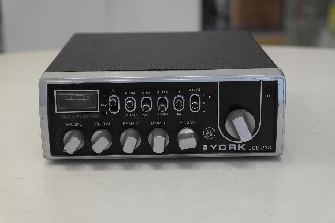 Second Hand York JCB863 UK FM Retro CB Radio Transceiver - Radioworld UK