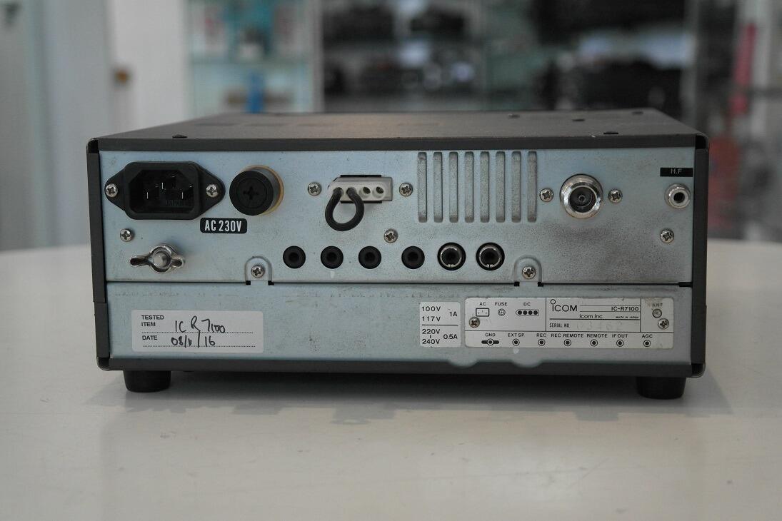 Second Hand Icom IC-R7100 Wide Band Communications Receiver - RW UK ...