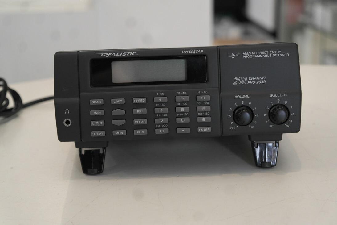 Second Hand Realistic Pro-2039 VHF/UHF receiver scanner - Radioworld UK