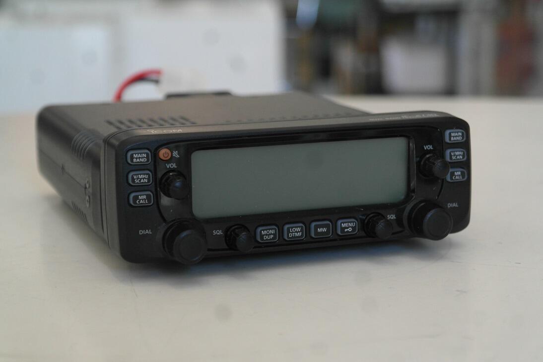 Second Hand Icom IC-2730E VHF/UHF Dual Band - Radioworld UK