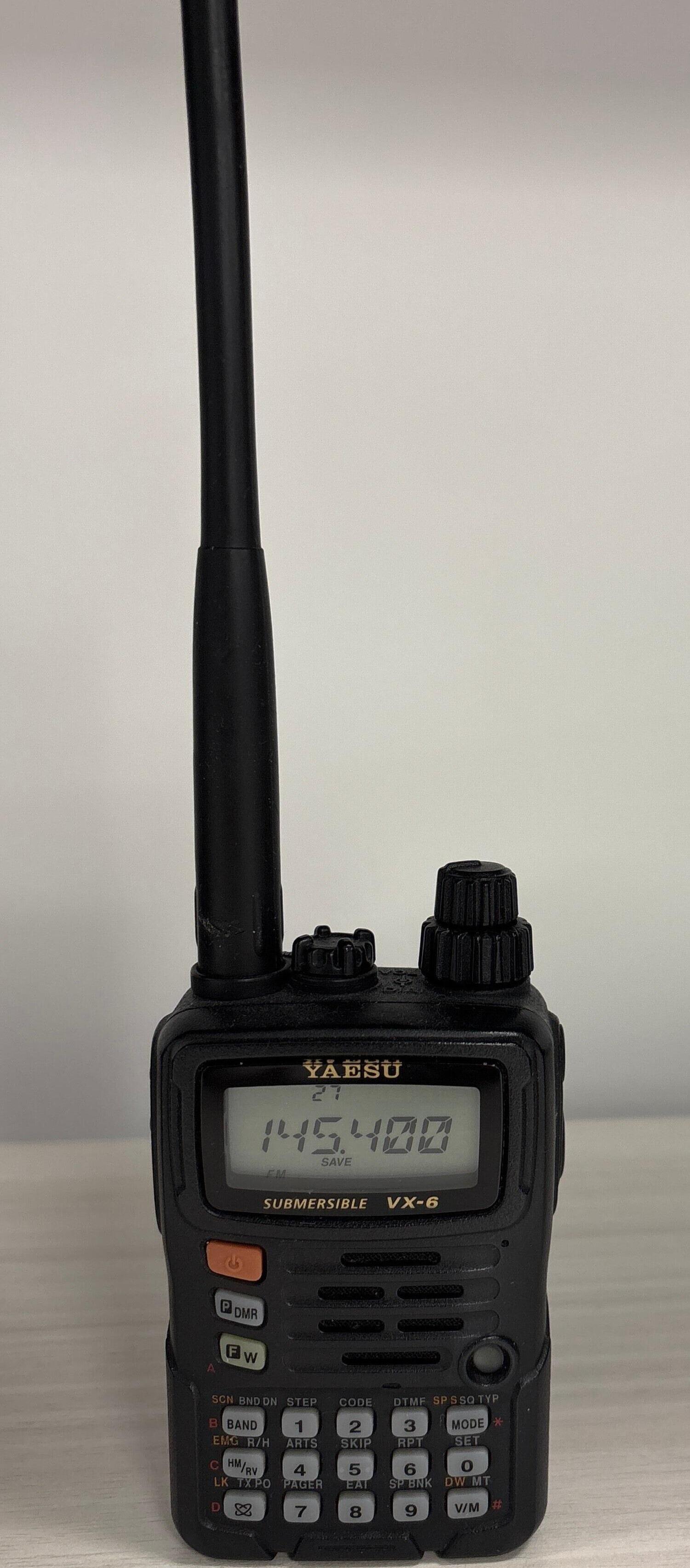 Second Hand Yaesu VX6E Dual Band FM Handheld Transceiver - Radioworld UK