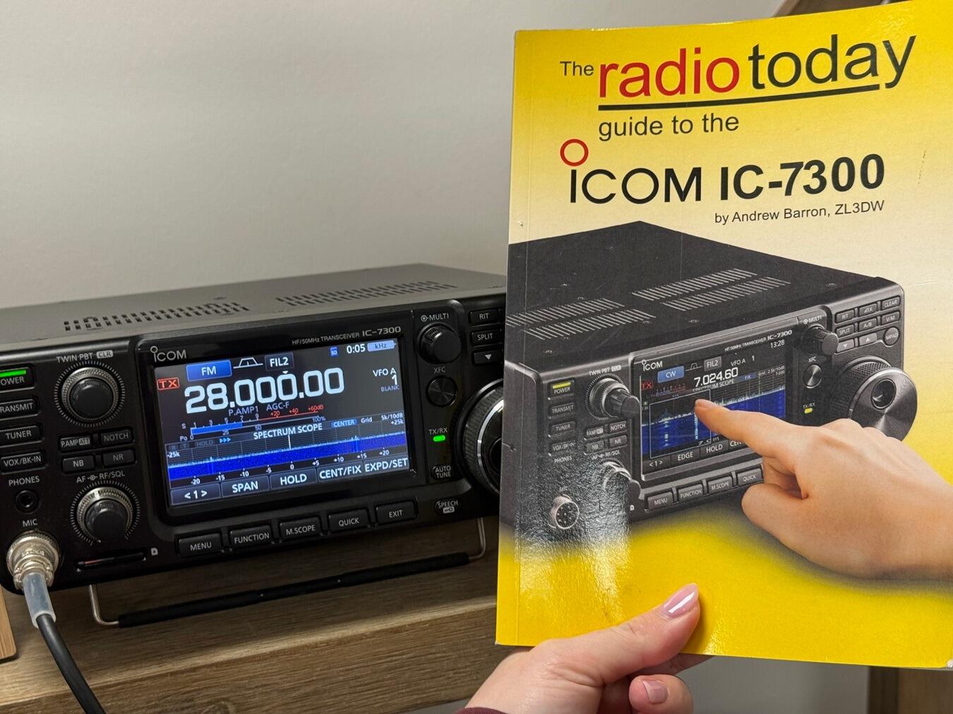 Second Hand Icom IC-7300 HF/50MHz SDR Transceiver | Radioworld UK