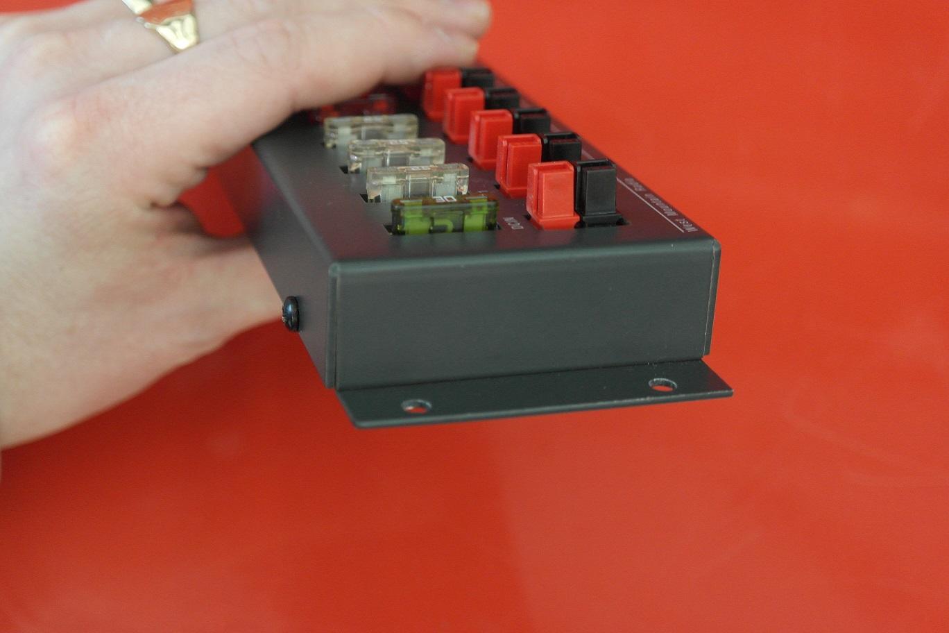 Second Hand RIGrunner 4008 12v PowerPole Distribution Board - RW UK